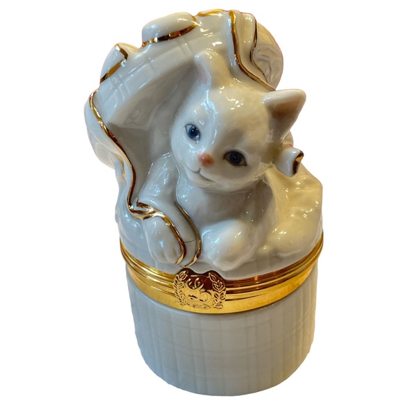 Lenox | Accents | Lenox Treasures First Edition Cats Surprise Box ...